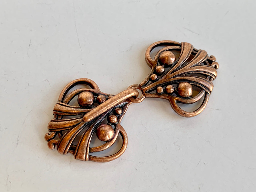 Ava ~ Copper Colored Sweater Clasp Frog Closure – SeattleSkyDyeworks